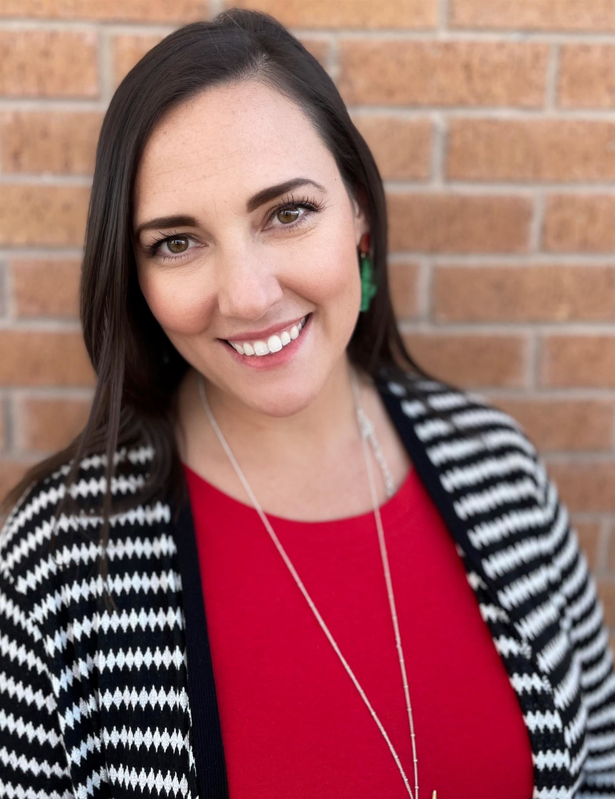 Leiker, Lindsey / About Me