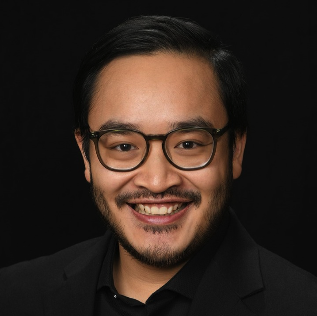 Shen, Justin / About Me