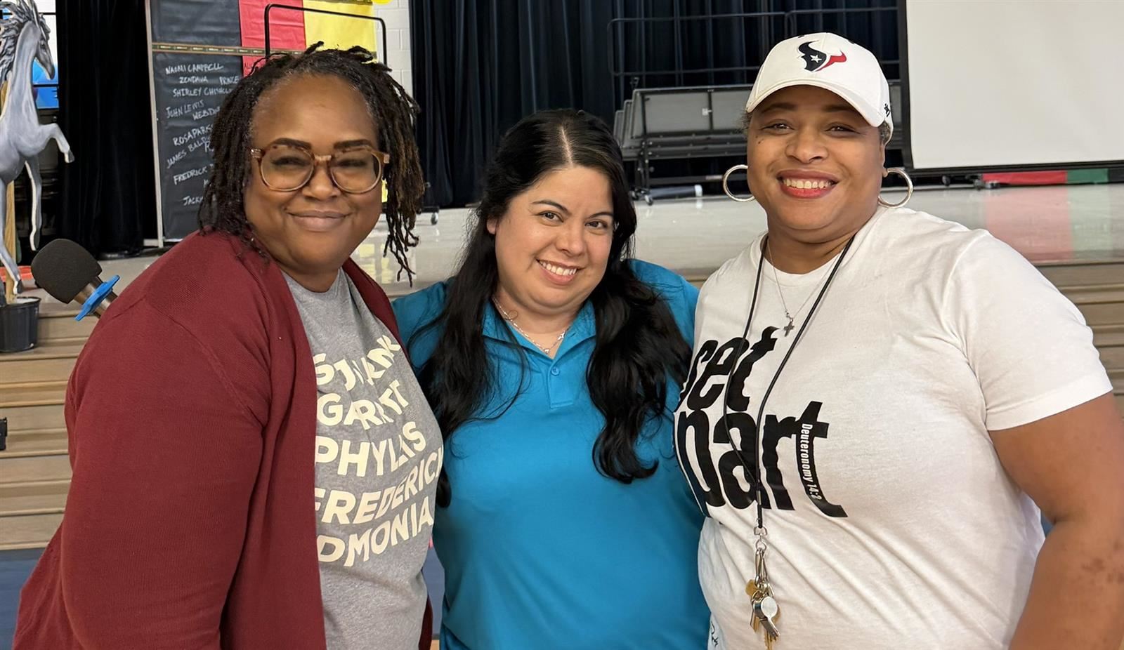 Heritage Rose Elementary / Homepage