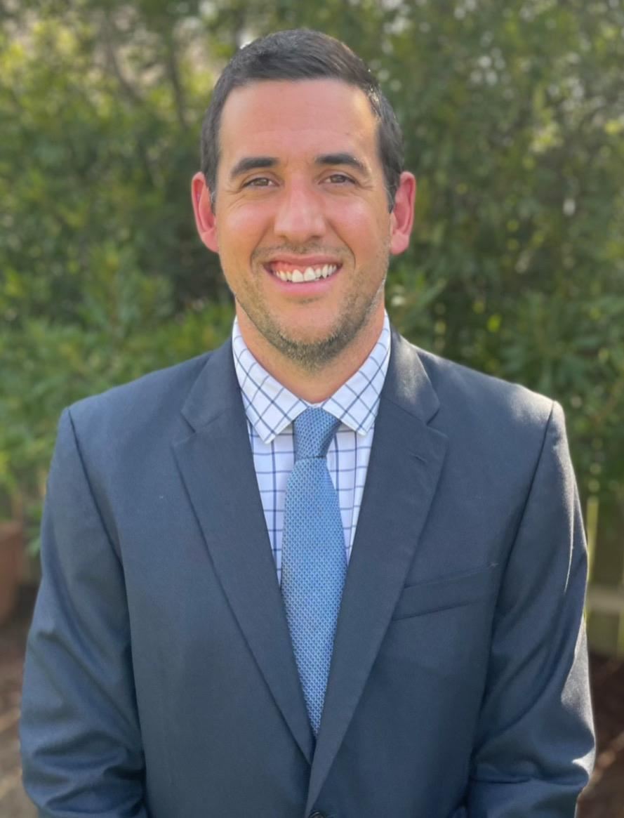 Administrative Team / Matthew Warren, Associate Principal (V-Z)