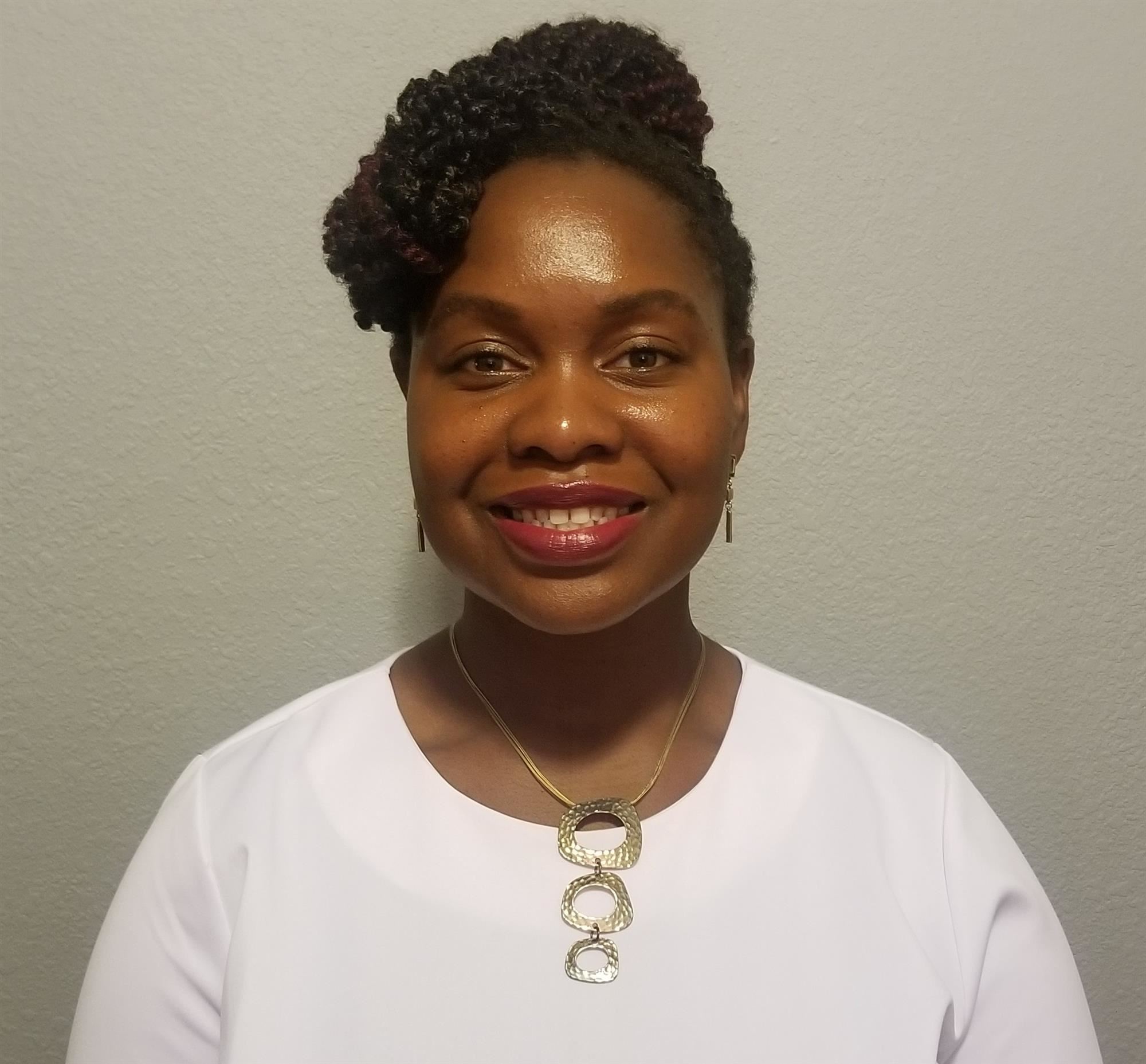 About Travis / Courtney Clark (Can - Gar)