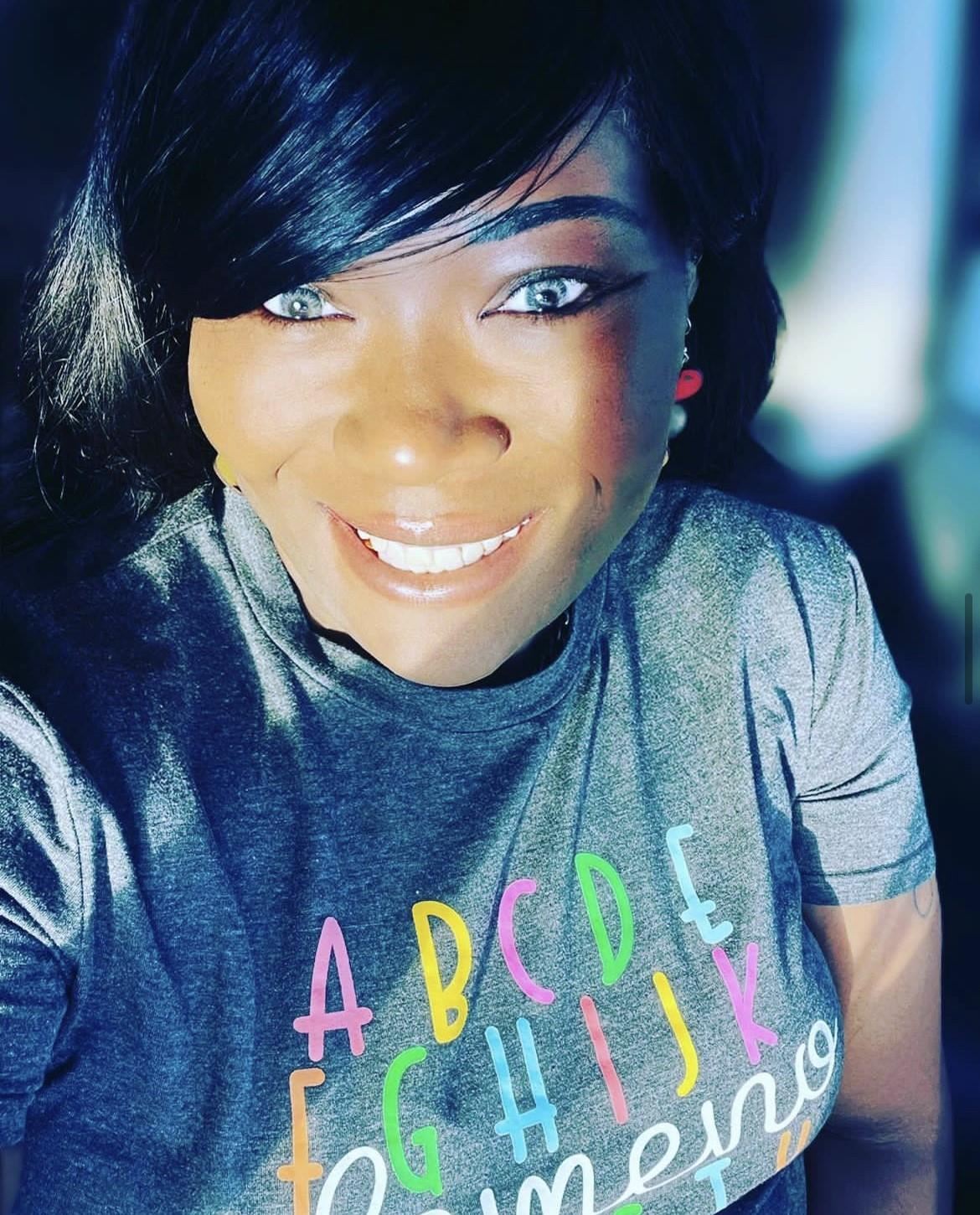 Jones, Tanisha / About Me